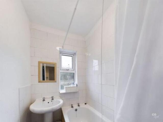 4 bedroom semi detached house for rent in Barcombe Road, Brighton, BN1