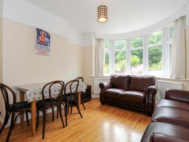 4 bedroom semi detached house for rent in Botley, Oxford, OX2