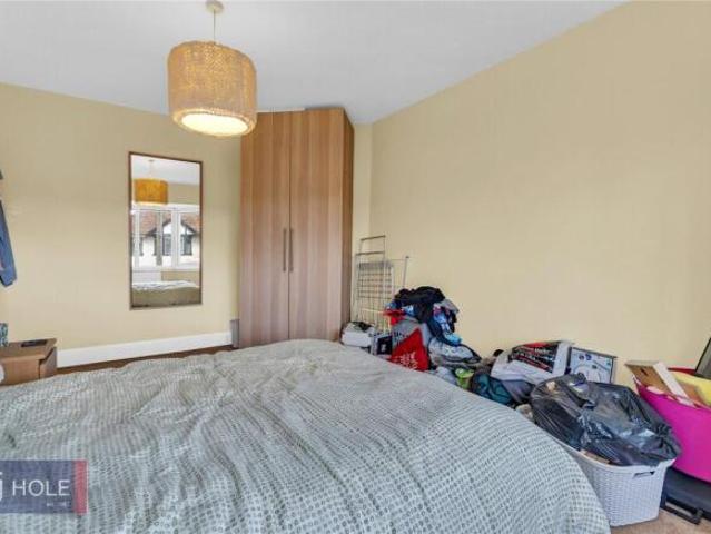 4 bedroom semi detached house for rent in Charis Avenue, Bristol, BS10