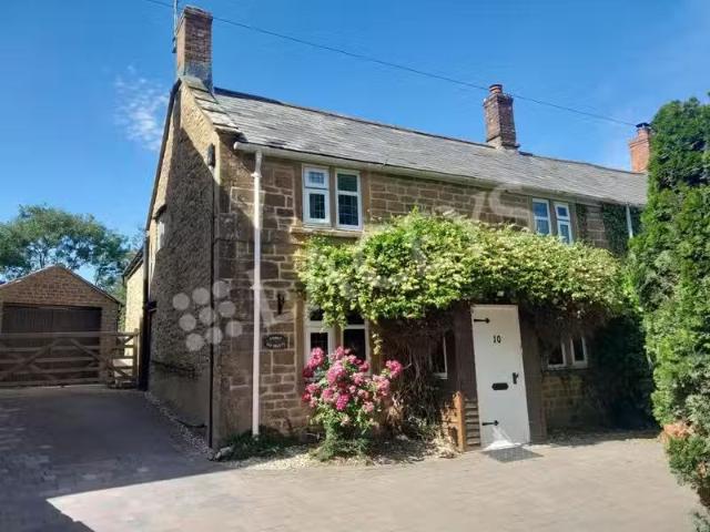 4 bedroom semi detached house for rent in Cherry Lane, Higher.