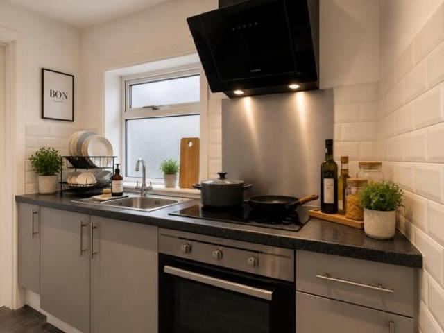 4 bedroom semi detached house for rent in Coldean Lane RL0115, BN1