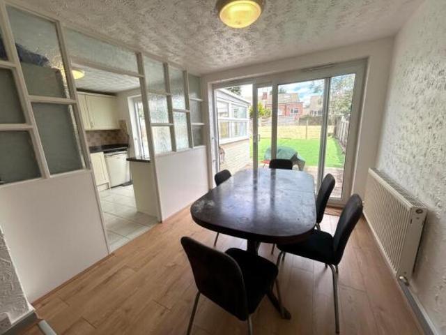 4 bedroom semi detached house for rent in Claverdon Drive, Great Barr. B43