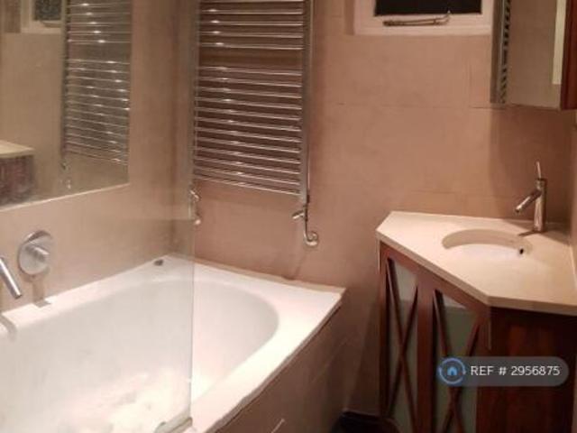 4 bedroom semi detached house for rent in Cromwell Grove, London, W6