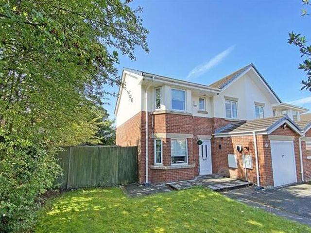 4 Bedroom Semi detached House For Rent In Crosby