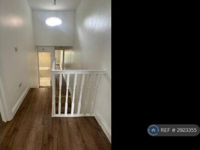 4 bedroom semi detached house for rent in Disraeli Road, London, E7