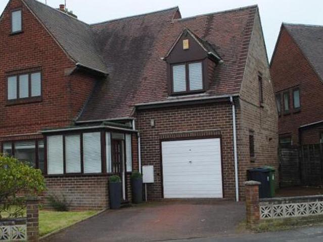 4 Bedroom Semi detached House For Rent In Duffield