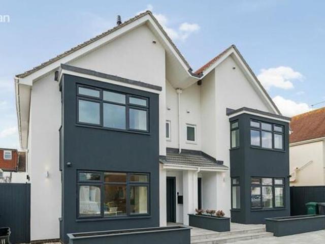 4 Bedroom Semi detached House For Rent In East Sussex