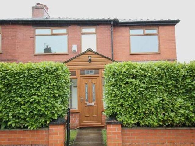 4 Bedroom Semi detached House For Rent In Egerton, Bolton