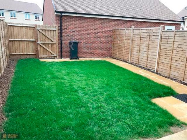 4 bedroom semi detached house for rent in Edward Parker Road, Stoke Gifford, BS16