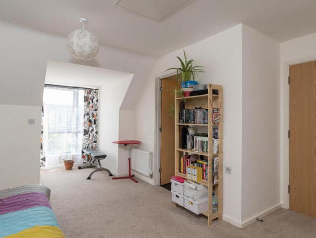 4 bedroom semi detached house for rent in Fen Street, Brooklands, Milton Keynes, MK10