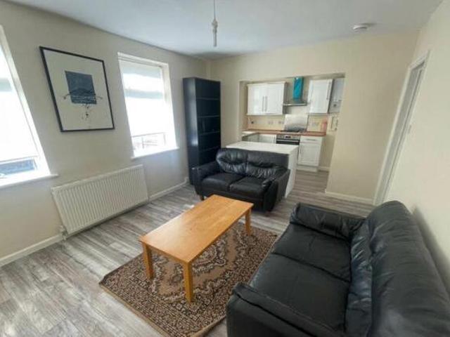 4 Bedroom Semi detached House For Rent In Filton Park