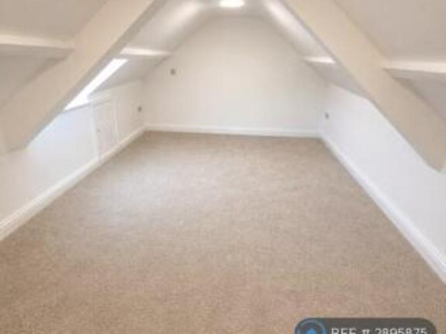 4 bedroom semi detached house for rent in Fore St, Exeter, EX1