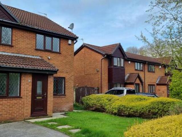 4 Bedroom Semi detached House For Rent In Fulwood