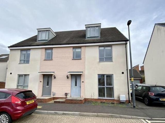 4 Bedroom Semi detached House For Rent In Great Copsie Way