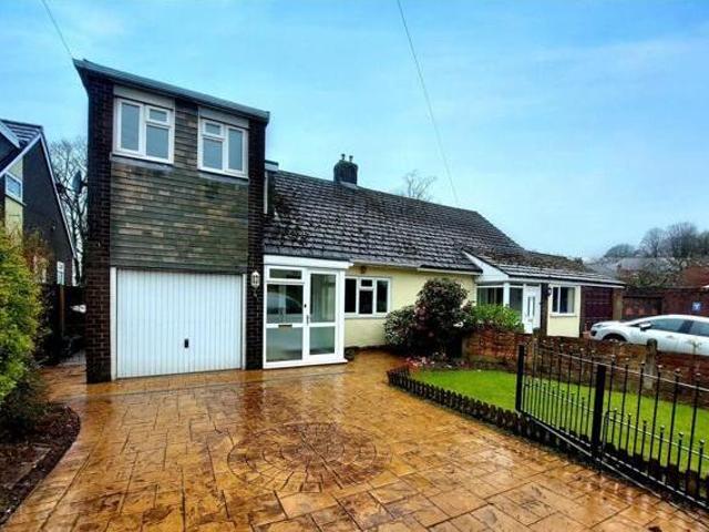 4 Bedroom Semi detached House For Rent In Greenfield, Saddleworth