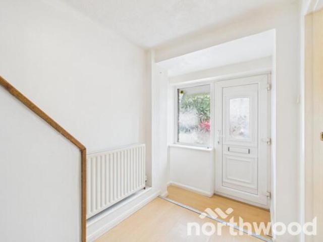 4 bedroom semi detached house for rent in Highfield Road, Willesborough, Ashford, TN24