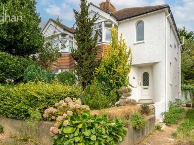 4 Bedroom Semi detached House For Rent In Hove, East Sussex