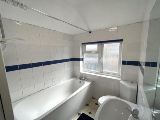 5 bedroom semi detached house for rent in Hugh Allen Crescent, Headington, Oxford, OX3