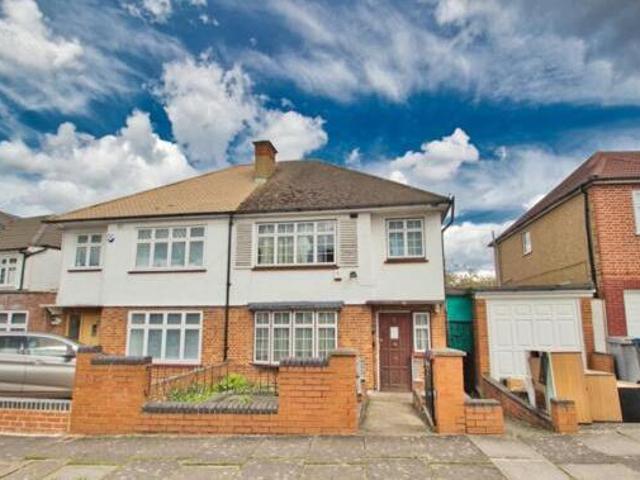 4 Bedroom Semi detached House For Rent In Kenton