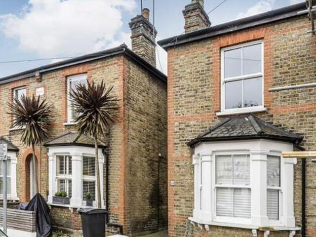 4 Bedroom Semi detached House For Rent In Kingston Upont Thames