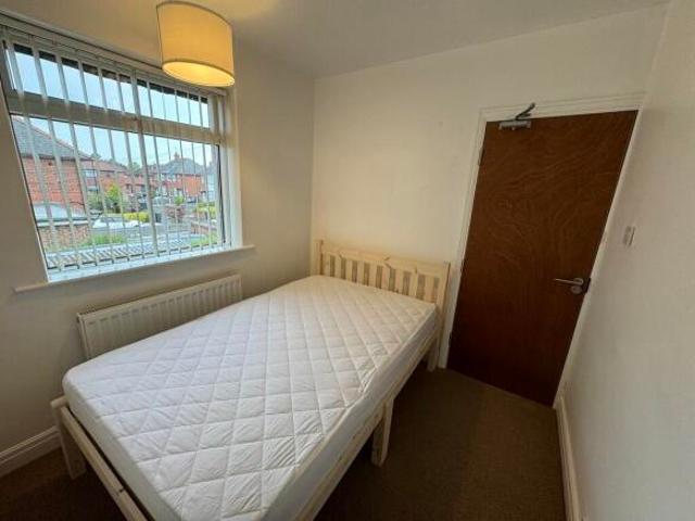 4 bedroom semi detached house for rent in Lady Road, Burton Stone Lane, YO30