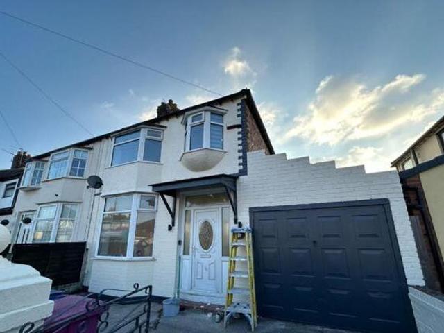 4 Bedroom Semi detached House For Rent In Liverpool