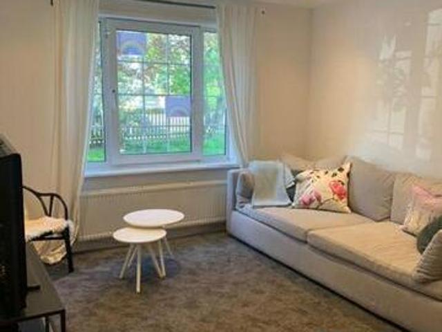 4 Bedroom Semi detached House For Rent In London