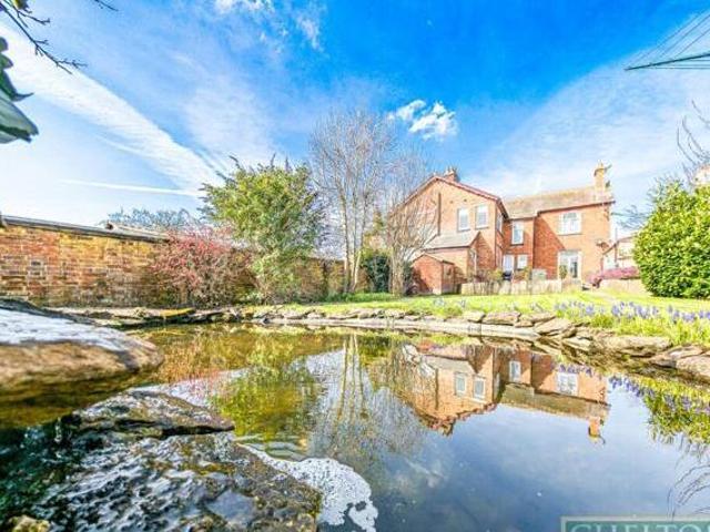 4 Bedroom Semi detached House For Rent In Long Buckby, Northampton