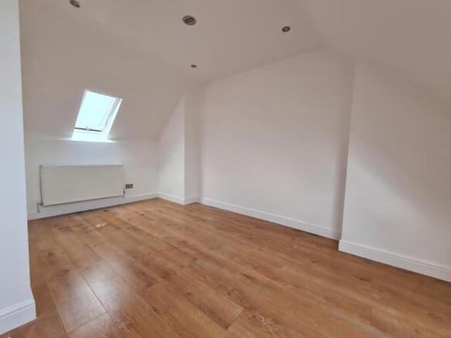 4 bedroom semi detached house for rent in Luccombe Road, Southampton, SO15