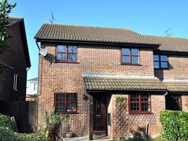 4 Bedroom Semi detached House For Rent In Maidenhead, Berkshire