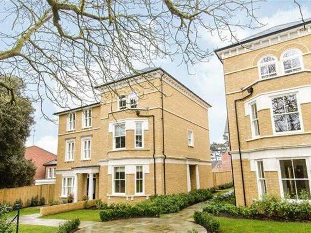 4 Bedroom Semi detached House For Rent In Maidenhead, Berkshire