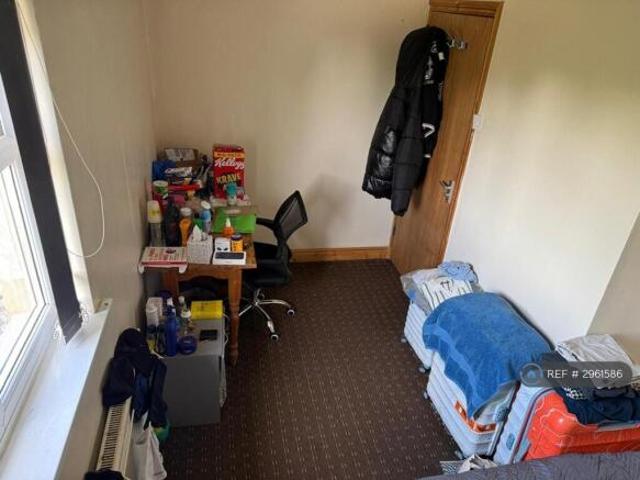 4 bedroom semi detached house for rent in Milton Road, Oxford, OX4