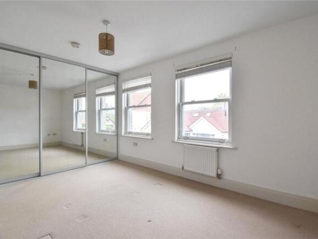 4 bedroom semi detached house for rent in Natal Road, Cambridge, CB1