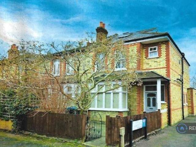 4 Bedroom Semi detached House For Rent In New Malden