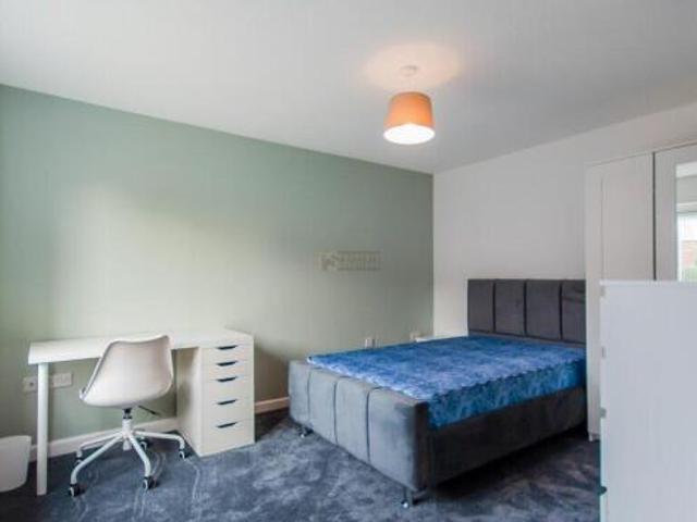 4 bedroom semi detached house for rent in Newhaven Close, Birmingham, B7 5AD, B7