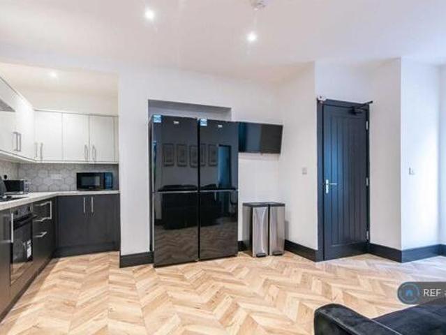 4 Bedroom Semi detached House For Rent In Nottingham