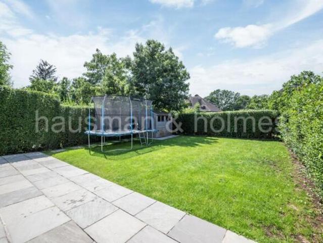 4 bedroom semi detached house for rent in Ossulton Way, Hampstead Garden Suburb, N2