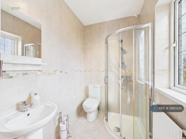 4 bedroom semi detached house for rent in Poppy Lane, Birmingham, B24