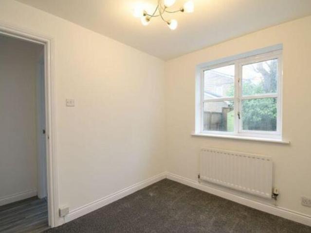4 bedroom semi detached house for rent in Princeton Close, Salford, M6