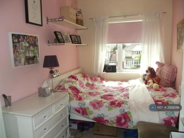 4 bedroom semi detached house for rent in Quinton Road, Birmingham, B17