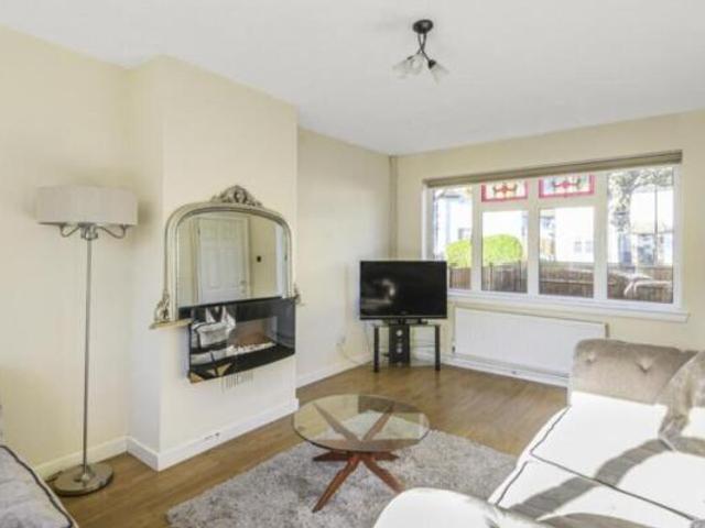 4 bedroom semi detached house for rent in Raymond Road, Beckenham, BR3