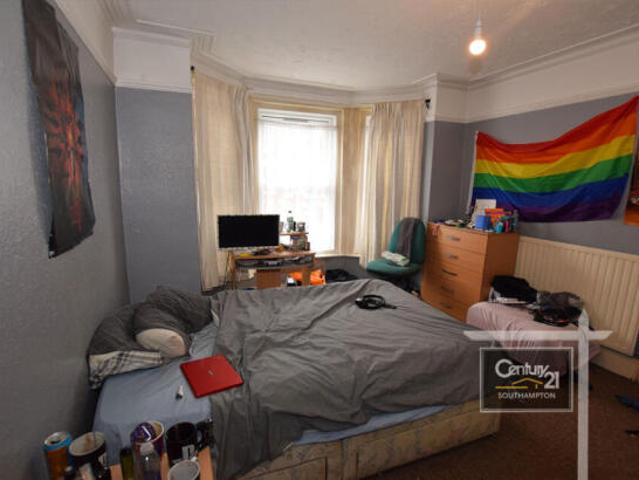 4 bedroom semi detached house for rent in |Ref: R153893|, Burlington Road, Southampton SO15 2FQ, SO15
