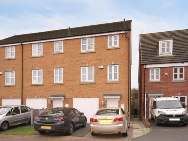 4 Bedroom Semi detached House For Rent In Sheffield, Heeley