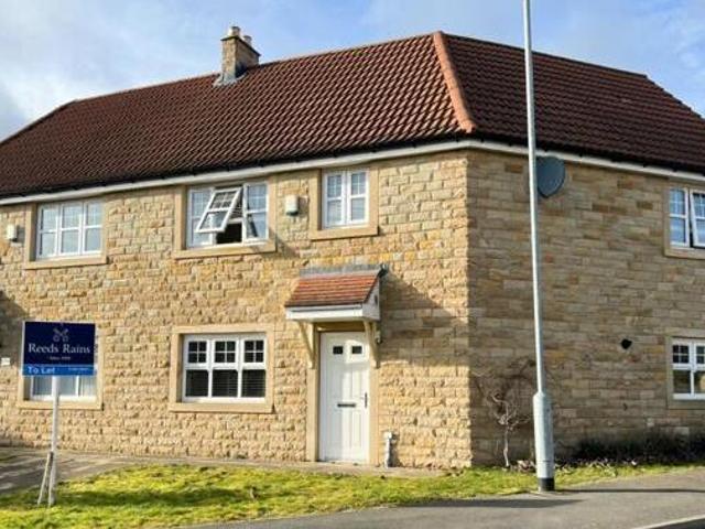 4 Bedroom Semi detached House For Rent In Sheffield, South Yorkshire