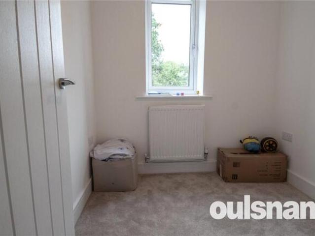 4 bedroom semi detached house for rent in Sheldon Drive, Birmingham, West Midlands, B31