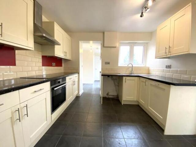 4 bedroom semi detached house for rent in Shipman Avenue, Canterbury, CT2