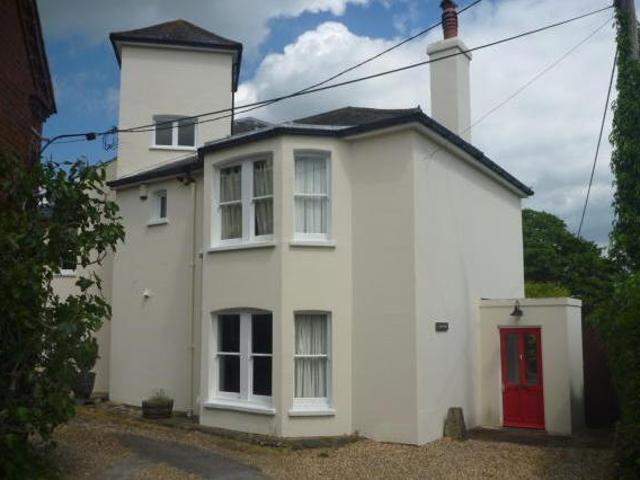 4 Bedroom Semi detached House For Rent In South Warnborough