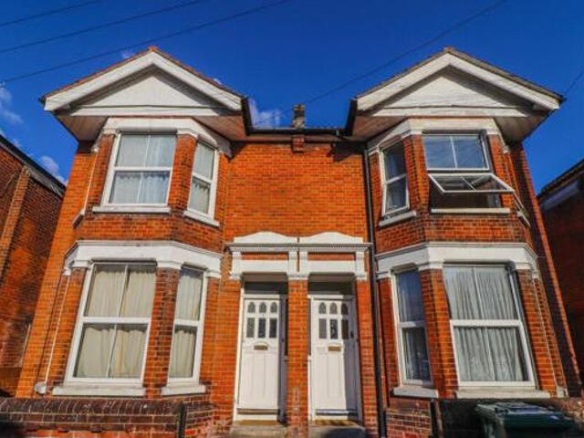 4 Bedroom Semi detached House For Rent In Southampton