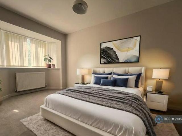 4 Bedroom Semi detached House For Rent In Soundwell, Bristol