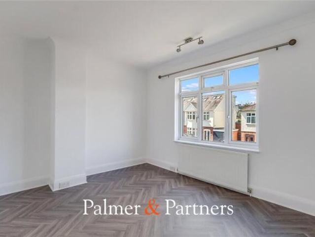 4 bedroom semi detached house for rent in St. Johns Road, Chelmsford, Essex, CM2